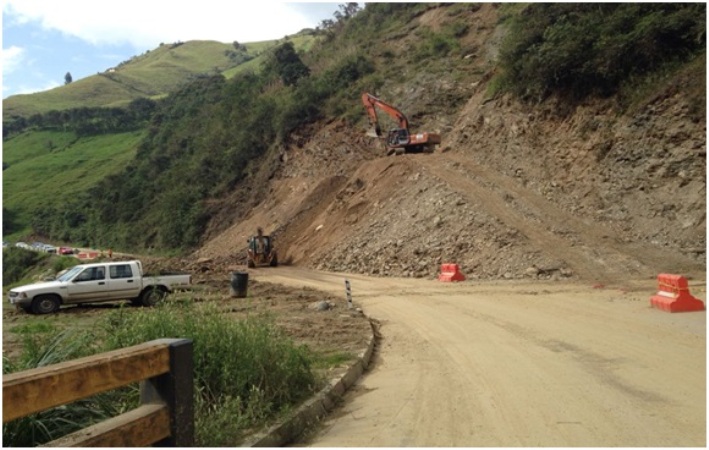 MTOP y CELEC ejecutan obras de mitigación en la quebrada Honda ... MTOP y CELEC ejecutan obras de mitigación en la quebrada Honda ...